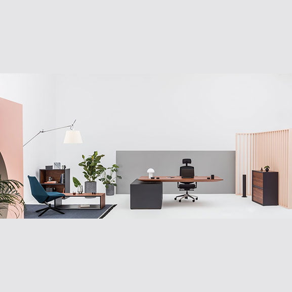 Gravity Executive Desk : BT Office